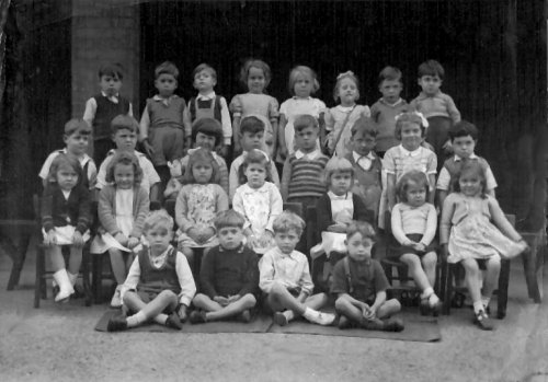 Plumstead Stories - Schools - Earl Rise Primary School